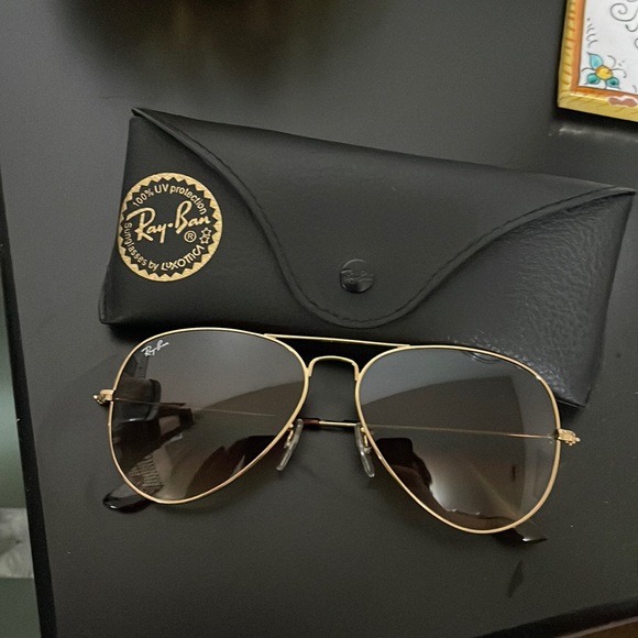 Ray-Ban | Accessories | Rayban Gold Aviators New With Case | Poshmark